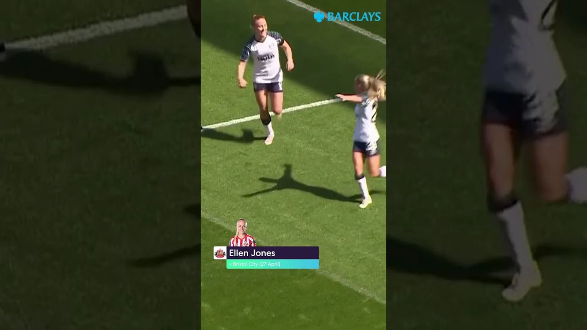 The Technique 🥵 | Ellen Jones Scored the Barclays Goal of the Month ...
